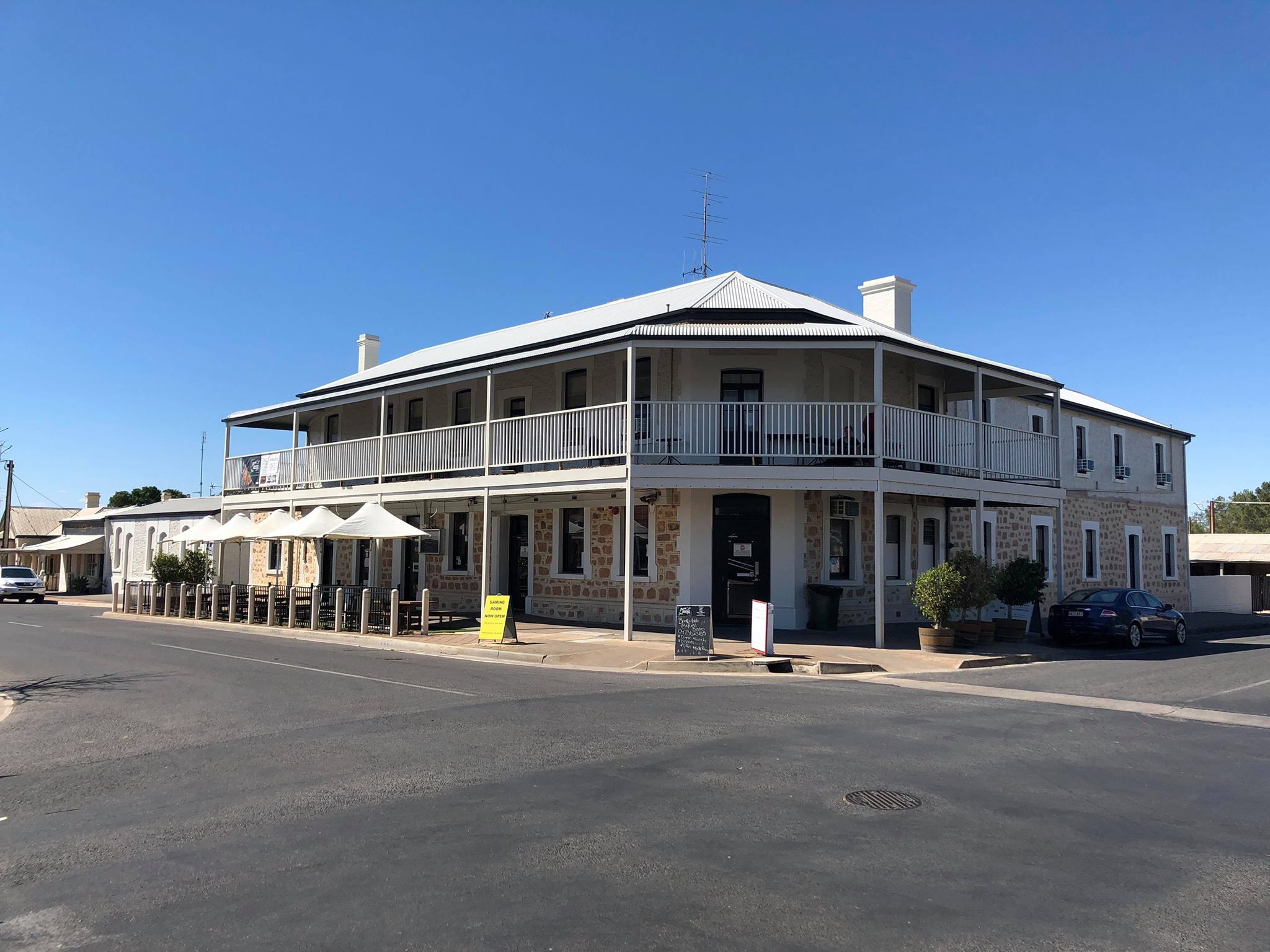 Cornwall Hotel Moonta - Bar, Dining, Gaming, & Accommodation
